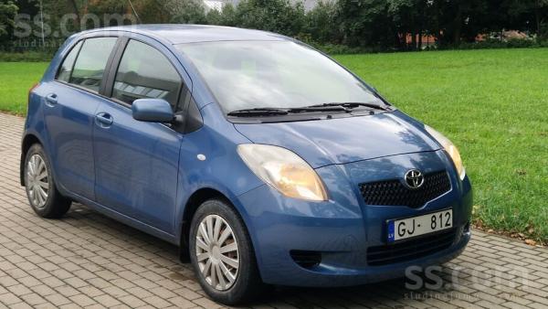 Zils Toyota Yaris 2007 Rīga, ar dzinēja tilpumu 1.30 L un nobraukumu 0 tūkst. km par 2590 €, foto 1 vietnē AUTOMOTO.COM.LV