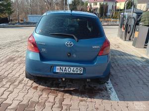 Blue Toyota Yaris 2008 in Vilnius, with an engine capacity of 1.40 L and mileage of 275 thousand km for 2150 €, photo 7 on AUTOMOTO.COM.LV
