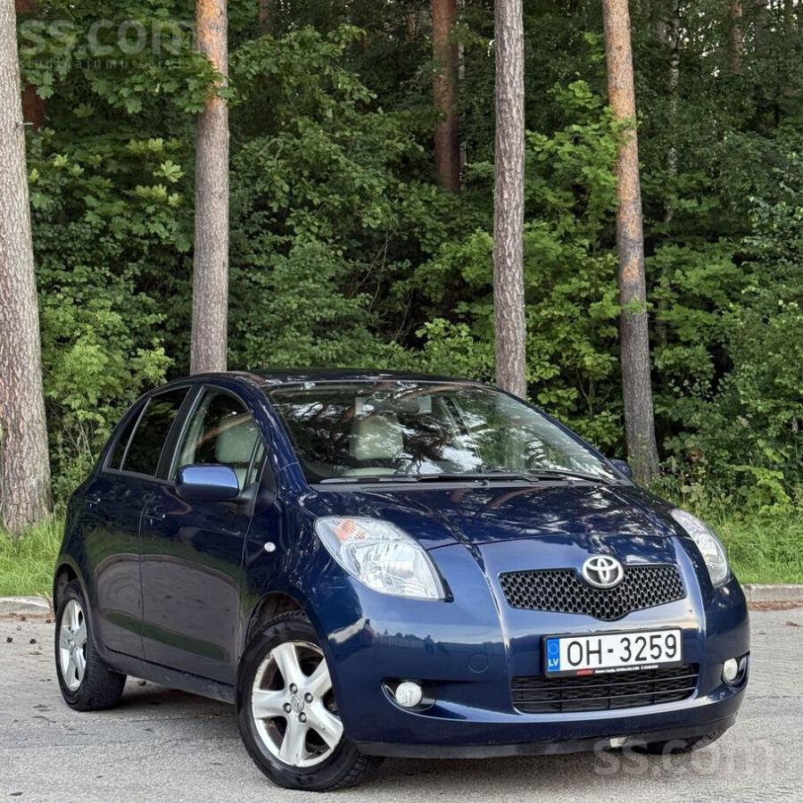 Blue Toyota Yaris 2008 in Riga, with an engine capacity of 1.30 L and mileage of 153 thousand km for 2500 €, photo 3 on AUTOMOTO.COM.LV