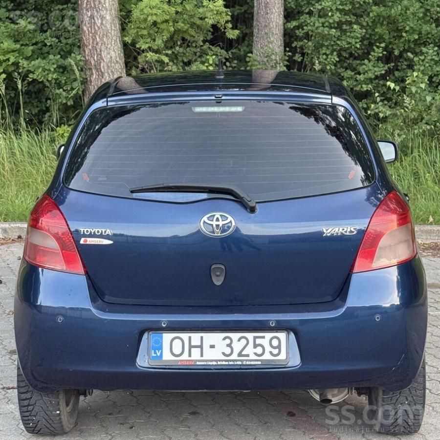 Blue Toyota Yaris 2008 in Riga, with an engine capacity of 1.30 L and mileage of 153 thousand km for 2500 €, photo 7 on AUTOMOTO.COM.LV