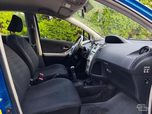 Blue Toyota Yaris 2008 in Anyksciai, with an engine capacity of 1.30 L and mileage of 109 thousand km for 1750 €, photo 8 on AUTOMOTO.COM.LV