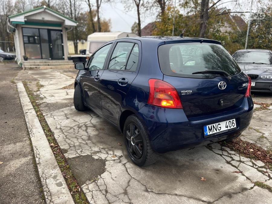 Zils Toyota Yaris 2008 Šauļi, ar dzinēja tilpumu 1.40 L un nobraukumu 0 tūkst. km par 999 €, foto 5 vietnē AUTOMOTO.COM.LV