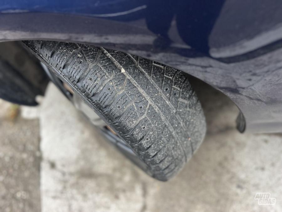 Zils Toyota Yaris 2008 Šauļi, ar dzinēja tilpumu 1.40 L un nobraukumu 0 tūkst. km par 999 €, foto 11 vietnē AUTOMOTO.COM.LV