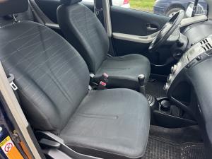 Zils Toyota Yaris 2008 Šauļi, ar dzinēja tilpumu 1.40 L un nobraukumu 0 tūkst. km par 999 €, foto 15 vietnē AUTOMOTO.COM.LV