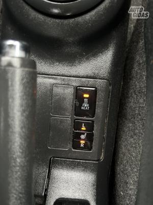 Zils Toyota Yaris 2008 Šauļi, ar dzinēja tilpumu 1.40 L un nobraukumu 0 tūkst. km par 999 €, foto 16 vietnē AUTOMOTO.COM.LV