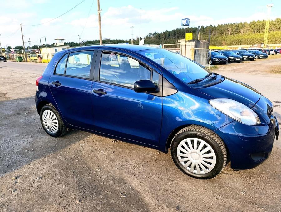 Blue Toyota Yaris 2009 in Vilnius, with an engine capacity of 1.30 L and mileage of 168 thousand km for 2950 €, photo 23 on AUTOMOTO.COM.LV