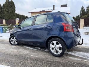 Blue Toyota Yaris 2011 in Vilnius, with an engine capacity of 1.40 L and mileage of 170 thousand km for 2950 €, photo 4 on AUTOMOTO.COM.LV