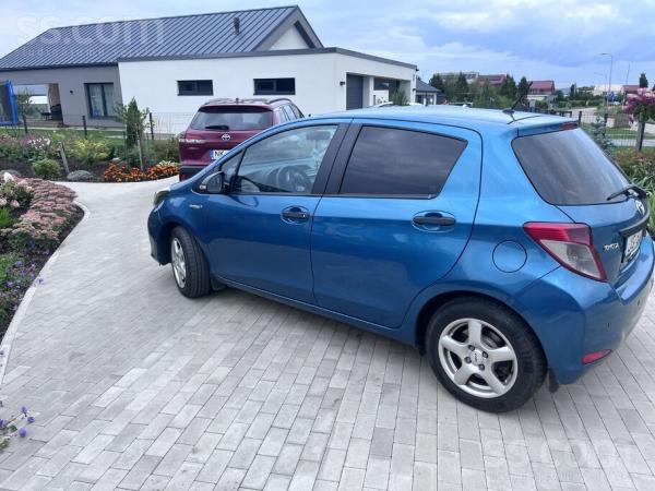 Zils Toyota Yaris 2013 Rīga, ar dzinēja tilpumu 1.50 L un nobraukumu 214 tūkst. km par 7000 €, foto 7 vietnē AUTOMOTO.COM.LV