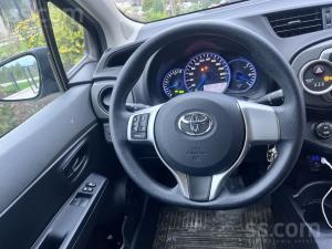 Zils Toyota Yaris 2013 Rīga, ar dzinēja tilpumu 1.50 L un nobraukumu 214 tūkst. km par 7000 €, foto 15 vietnē AUTOMOTO.COM.LV