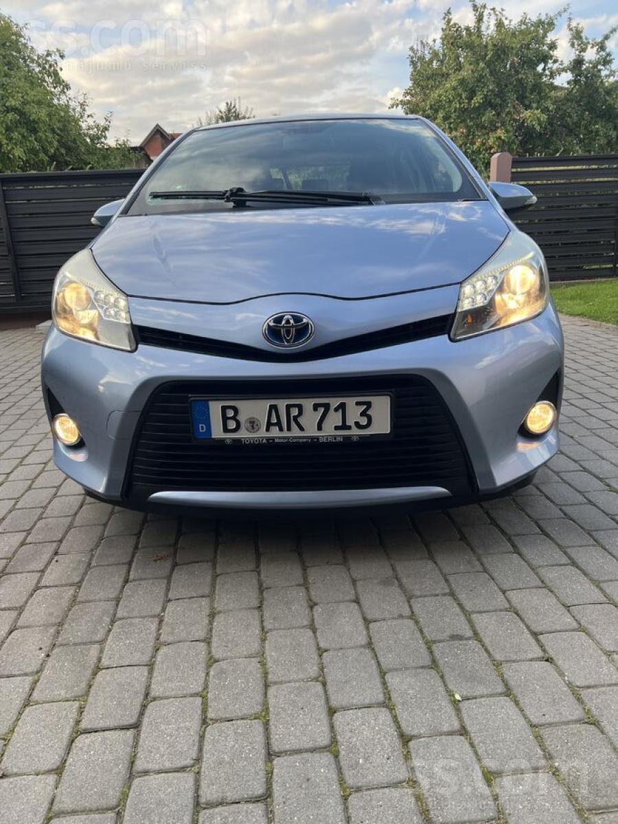 Zils Toyota Yaris 2013 Rīga, ar dzinēja tilpumu 1.50 L un nobraukumu 0 tūkst. km par 7350 €, foto 7 vietnē AUTOMOTO.COM.LV