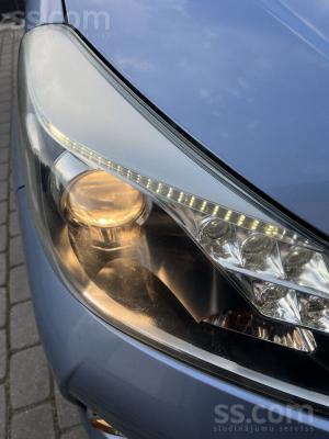 Zils Toyota Yaris 2013 Rīga, ar dzinēja tilpumu 1.50 L un nobraukumu 0 tūkst. km par 7350 €, foto 9 vietnē AUTOMOTO.COM.LV