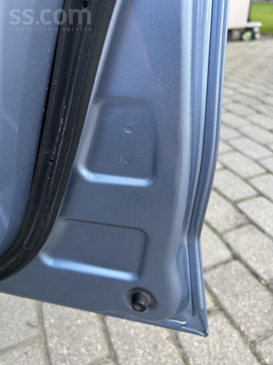 Zils Toyota Yaris 2013 Rīga, ar dzinēja tilpumu 1.50 L un nobraukumu 0 tūkst. km par 7350 €, foto 11 vietnē AUTOMOTO.COM.LV