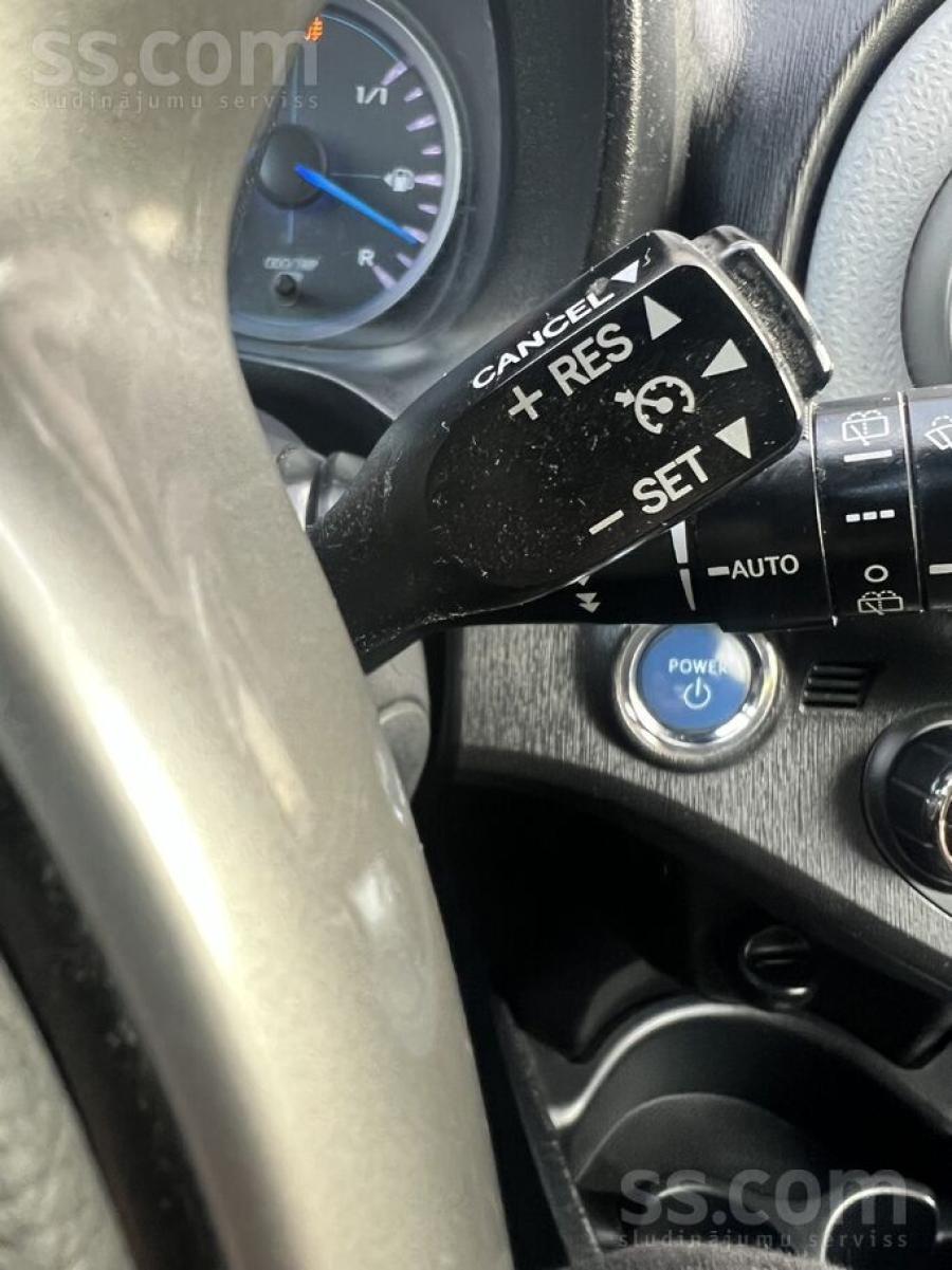 Zils Toyota Yaris 2013 Rīga, ar dzinēja tilpumu 1.50 L un nobraukumu 0 tūkst. km par 7350 €, foto 18 vietnē AUTOMOTO.COM.LV