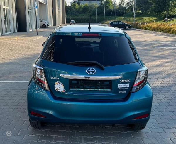 Blue Toyota Yaris 2014 in Vilnius, with an engine capacity of 1.50 L and mileage of 117 thousand km for 6990 €, photo 6 on AUTOMOTO.COM.LV