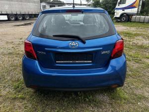 Blue Toyota Yaris 2014 in Prienai, with an engine capacity of 1.30 L and mileage of 190 thousand km for 5200 €, photo 7 on AUTOMOTO.COM.LV