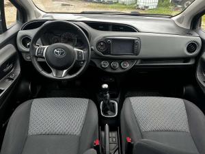 Blue Toyota Yaris 2014 in Prienai, with an engine capacity of 1.30 L and mileage of 190 thousand km for 5200 €, photo 10 on AUTOMOTO.COM.LV
