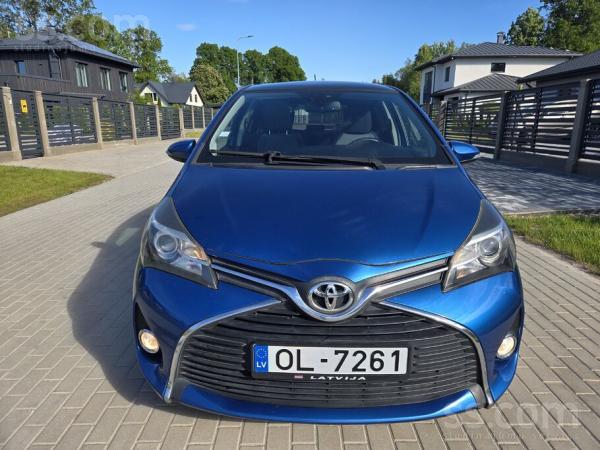 Blue Toyota Yaris 2015 in Riga, with an engine capacity of 1.40 L and mileage of 191 thousand km for 6995 €, photo 1 on AUTOMOTO.COM.LV