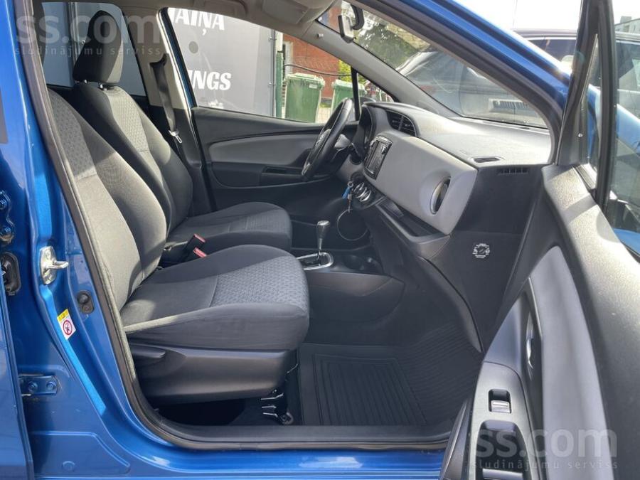 Zils Toyota Yaris 2015 Talsi, ar dzinēja tilpumu 1.30 L un nobraukumu 269 tūkst. km par 5900 €, foto 8 vietnē AUTOMOTO.COM.LV