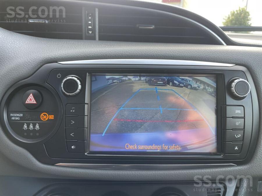 Zils Toyota Yaris 2015 Talsi, ar dzinēja tilpumu 1.30 L un nobraukumu 269 tūkst. km par 5900 €, foto 19 vietnē AUTOMOTO.COM.LV