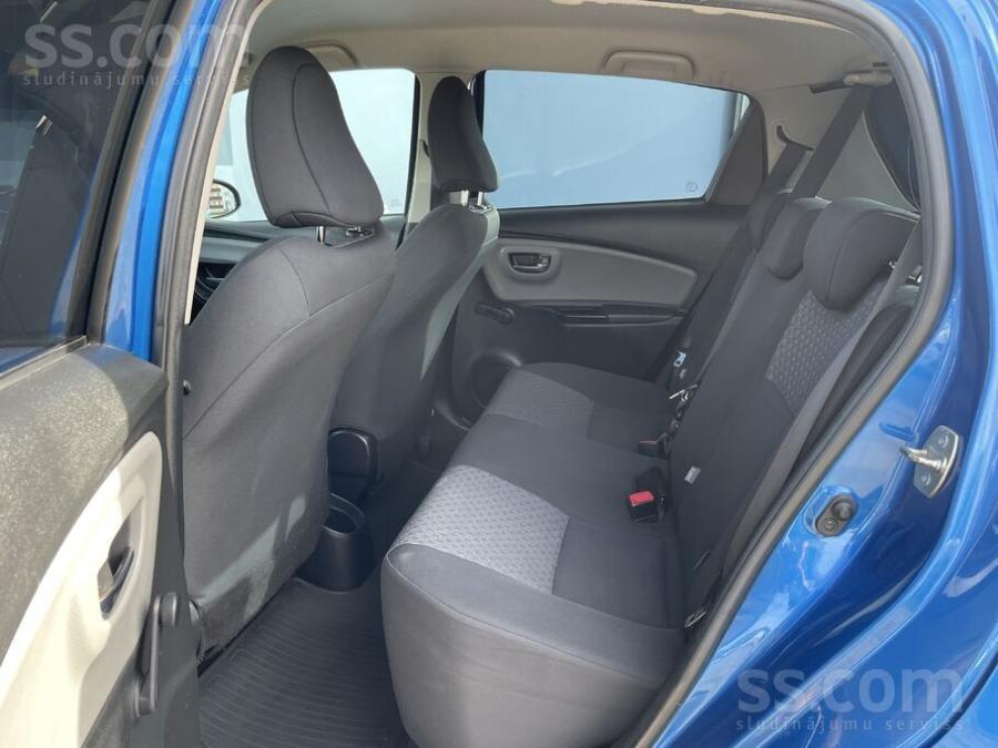 Zils Toyota Yaris 2015 Talsi, ar dzinēja tilpumu 1.30 L un nobraukumu 269 tūkst. km par 5900 €, foto 21 vietnē AUTOMOTO.COM.LV