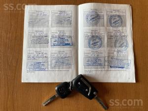 Zils Toyota Yaris 2015 Talsi, ar dzinēja tilpumu 1.30 L un nobraukumu 269 tūkst. km par 5900 €, foto 29 vietnē AUTOMOTO.COM.LV