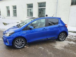 Blue Toyota Yaris 2017 in Klaipeda, with an engine capacity of 1.50 L and mileage of 78 thousand km for 12500 €, photo 2 on AUTOMOTO.COM.LV