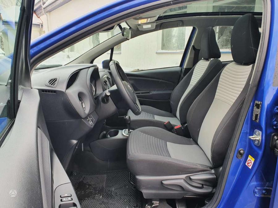 Blue Toyota Yaris 2017 in Klaipeda, with an engine capacity of 1.50 L and mileage of 78 thousand km for 12500 €, photo 14 on AUTOMOTO.COM.LV