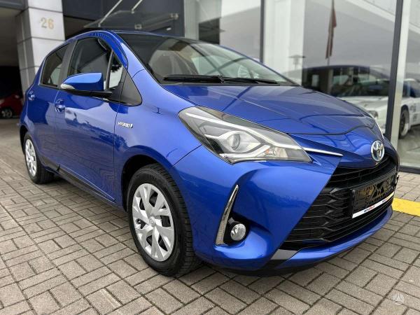 Zils Toyota Yaris 2017 Viļņa, ar dzinēja tilpumu 1.50 L un nobraukumu 100 tūkst. km par 11777 €, foto 5 vietnē AUTOMOTO.COM.LV