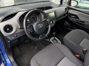 Blue Toyota Yaris 2017 in Vilnius, with an engine capacity of 1.50 L and mileage of 100 thousand km for 11777 €, photo 10 on AUTOMOTO.COM.LV