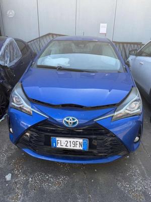 Zils Toyota Yaris 2017 Šauļi, ar dzinēja tilpumu 1.50 L un nobraukumu 200 tūkst. km par 4400 €, foto 4 vietnē AUTOMOTO.COM.LV