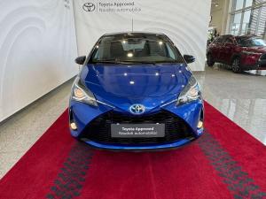 Blue Toyota Yaris 2017 in Siauliai, with an engine capacity of 1.50 L and mileage of 85 thousand km for 13900 €, photo 4 on AUTOMOTO.COM.LV