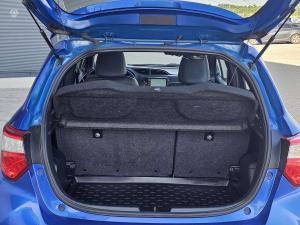 Zils Toyota Yaris 2017 Viļņa, ar dzinēja tilpumu 1.50 L un nobraukumu 121 tūkst. km par 11700 €, foto 16 vietnē AUTOMOTO.COM.LV