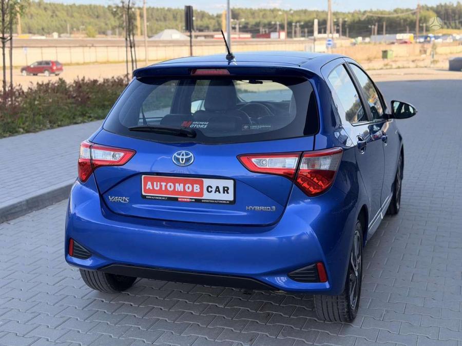 Blue Toyota Yaris 2017 in Vilnius, with an engine capacity of 1.50 L and mileage of 121 thousand km for 11700 €, photo 10 on AUTOMOTO.COM.LV