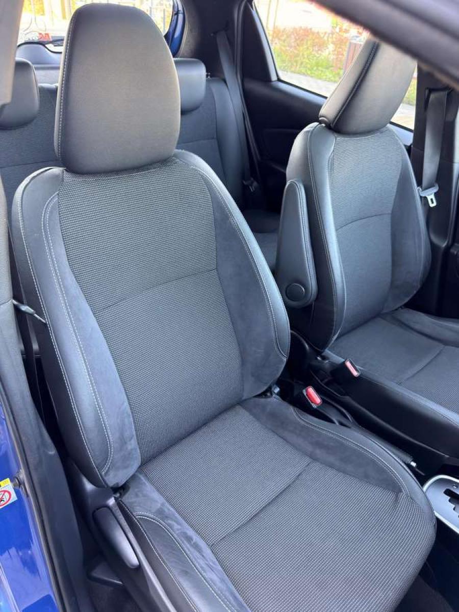 Blue Toyota Yaris 2017 in Vilnius, with an engine capacity of 1.50 L and mileage of 121 thousand km for 11700 €, photo 27 on AUTOMOTO.COM.LV