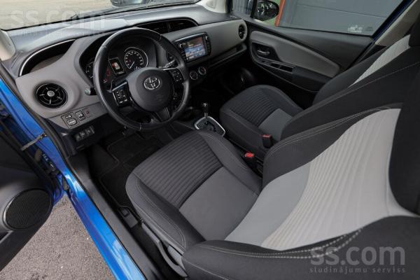 Zils Toyota Yaris 2017 Jelgava, ar dzinēja tilpumu 1.50 L un nobraukumu 0 tūkst. km par 6650 €, foto 9 vietnē AUTOMOTO.COM.LV