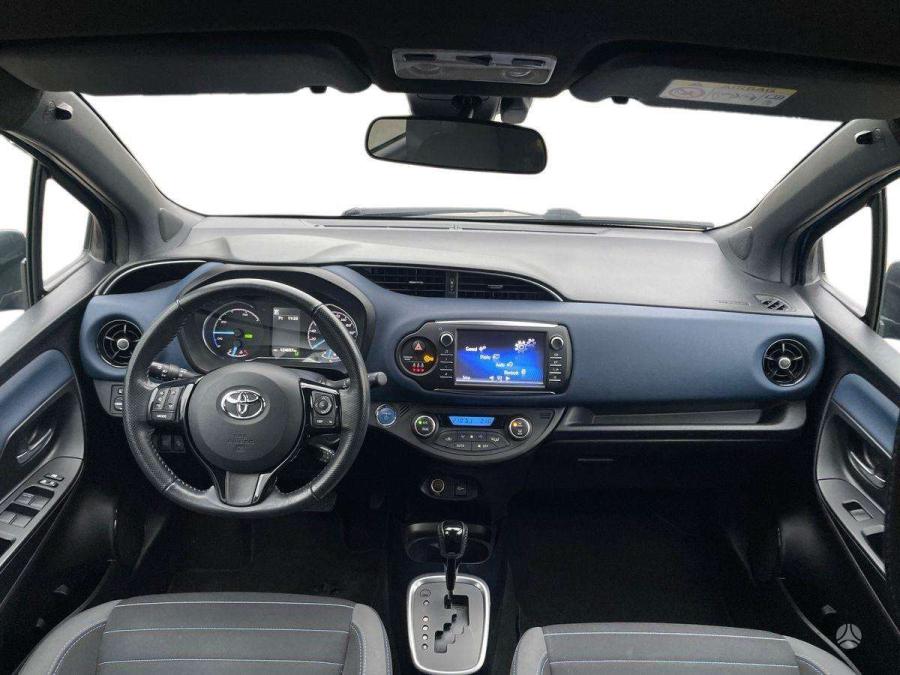 Zils Toyota Yaris 2018 Klaipėda, ar dzinēja tilpumu 1.49 L un nobraukumu 125 tūkst. km par 12500 €, foto 8 vietnē AUTOMOTO.COM.LV