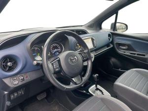 Zils Toyota Yaris 2018 Klaipėda, ar dzinēja tilpumu 1.49 L un nobraukumu 125 tūkst. km par 12500 €, foto 11 vietnē AUTOMOTO.COM.LV