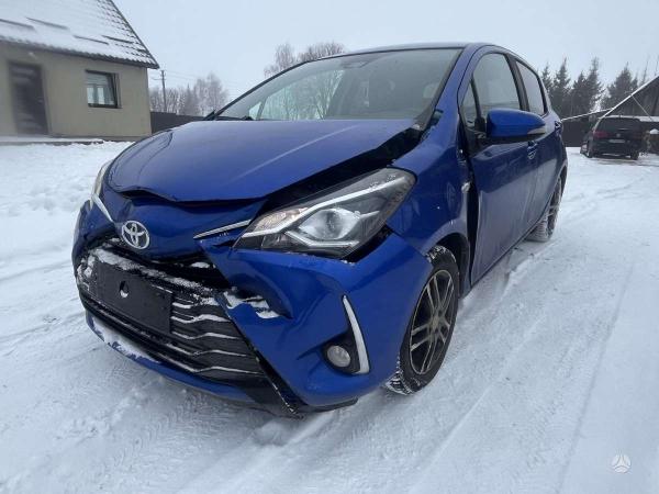 Zils Toyota Yaris 2018 Kauņa, ar dzinēja tilpumu 1.50 L un nobraukumu 177 tūkst. km par 6200 €, foto 5 vietnē AUTOMOTO.COM.LV