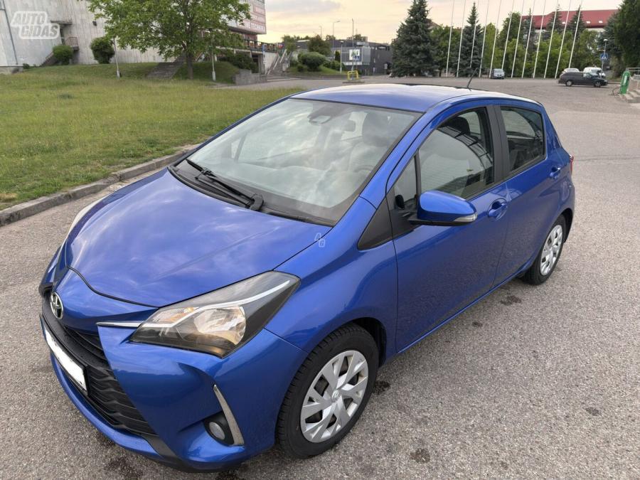Zils Toyota Yaris 2018 Alīta, ar dzinēja tilpumu 1.50 L un nobraukumu 176 tūkst. km par 10000 €, foto 1 vietnē AUTOMOTO.COM.LV