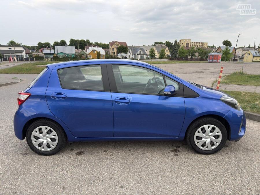 Zils Toyota Yaris 2018 Alīta, ar dzinēja tilpumu 1.50 L un nobraukumu 176 tūkst. km par 10000 €, foto 5 vietnē AUTOMOTO.COM.LV