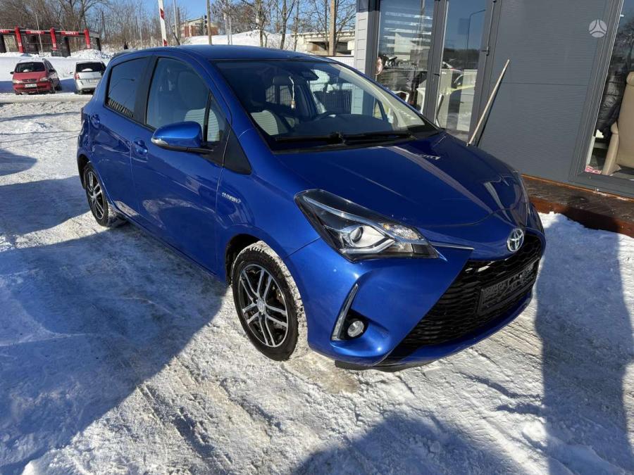 Zils Toyota Yaris 2018 Klaipėda, ar dzinēja tilpumu 1.50 L un nobraukumu 177 tūkst. km par 9250 €, foto 2 vietnē AUTOMOTO.COM.LV