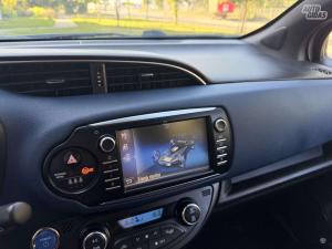 Синий Тойота Ярис 2018 в Вильнюс, объемом двигателя 1.50 л и пробегом 105 тыс. км за 10900 €, фото 31 на AUTOMOTO.COM.LV