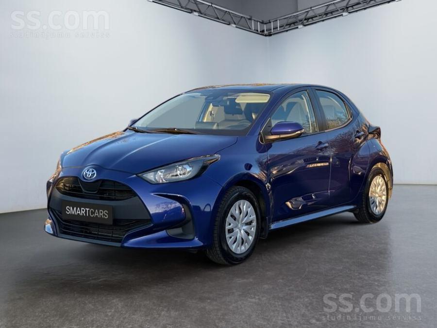 Zils Toyota Yaris 2021 Rīga, ar dzinēja tilpumu 1.50 L un nobraukumu 102 tūkst. km par 12460 €, foto 1 vietnē AUTOMOTO.COM.LV
