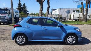 Blue Toyota Yaris 2021 in Klaipeda, with an engine capacity of 1.49 L and mileage of 123 thousand km for 13350 €, photo 9 on AUTOMOTO.COM.LV