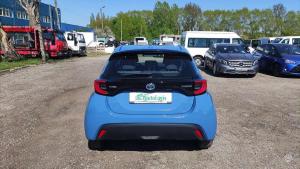 Blue Toyota Yaris 2021 in Klaipeda, with an engine capacity of 1.49 L and mileage of 123 thousand km for 13350 €, photo 13 on AUTOMOTO.COM.LV