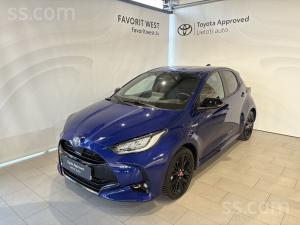 Zils Toyota Yaris 2022 Ventspils, ar dzinēja tilpumu 1.50 L un nobraukumu 36 tūkst. km par 16490 €, foto  vietnē AUTOMOTO.COM.LV