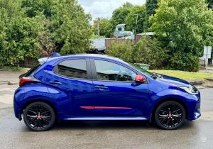 Blue Toyota Yaris 2022 in Kaunas, with an engine capacity of 1.49 L and mileage of 41 thousand km for 18999 €, photo 10 on AUTOMOTO.COM.LV