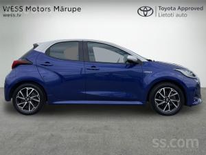 Blue Toyota Yaris 2022 in Riga, with an engine capacity of 1.50 L and mileage of 29 thousand km for 18990 €, photo 17 on AUTOMOTO.COM.LV