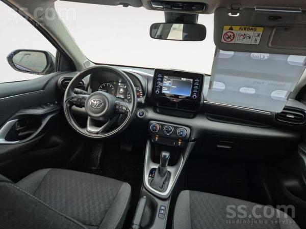 Zils Toyota Yaris 2023 Rīga, ar dzinēja tilpumu 1.50 L un nobraukumu 60 tūkst. km par 16400 €, foto 8 vietnē AUTOMOTO.COM.LV