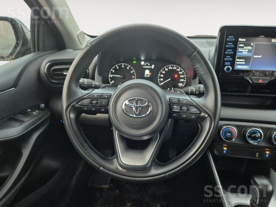 Синий Тойота Ярис 2023 в Рига, объемом двигателя 1.50 л и пробегом 60 тыс. км за 16400 €, фото 12 на AUTOMOTO.COM.LV